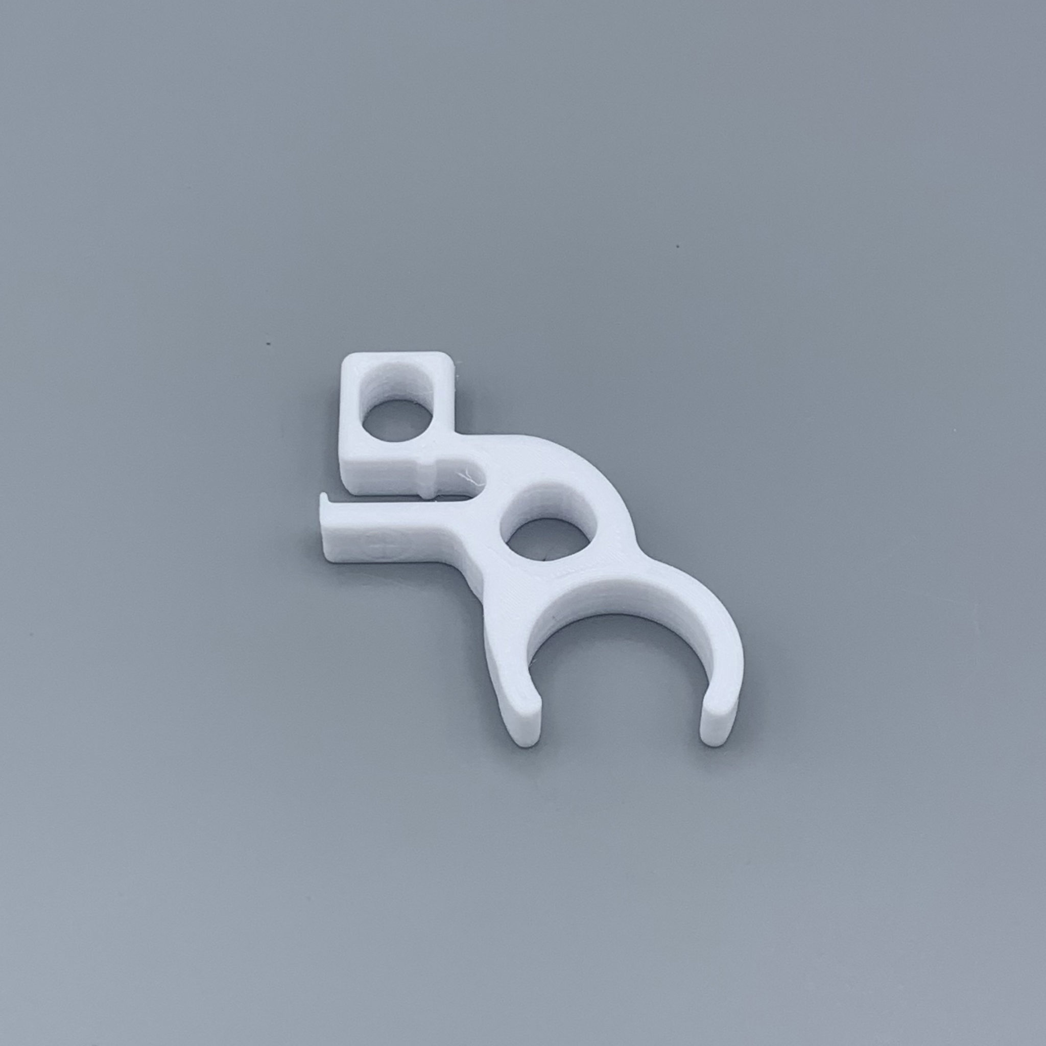 Vinyl Siding Trim Vertical Clips – Inspire Light Shows